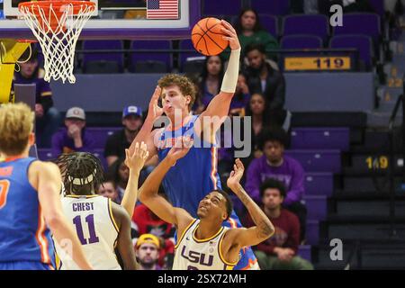 Florida forward Thomas Haugh (10) celebrates after their win against ...