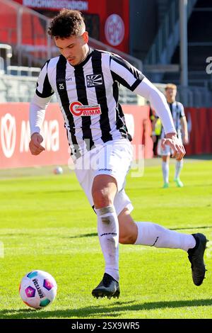 Mainz, Deutschland 23. Februar 2025: Regionalliga Südwest - 2024/2025 ...