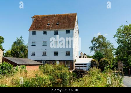 Tall white clapboard water mill in Wickhambreaux, Kent. Constructed as ...