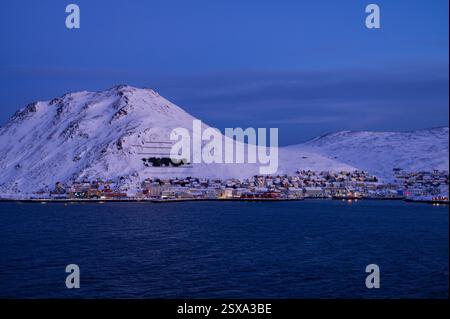 The small city of Honningsvåg, northernmost city/town in mainland ...