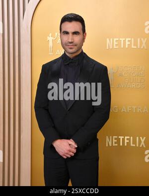 Brett Goldstein attends the 31st Annual Screen Actors Guild Awards at ...
