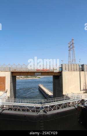 In front of the gate of Esna Lock as an elevator for boats on the River ...