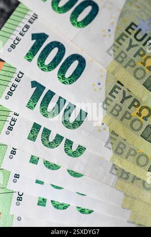 100 Euroscheine aufgefächert, Deutschland, BLF, *** 100 euro bills ...
