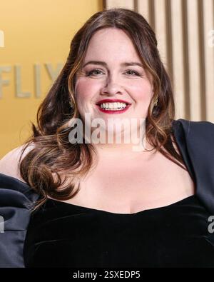 Jessica Gunning arrives at the 31st annual Screen Actors Guild Awards ...