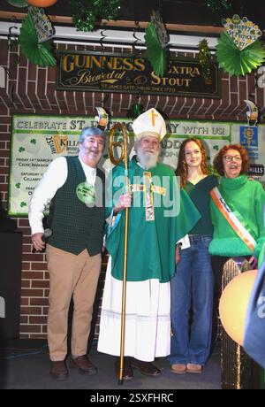 Paul Daly Mitbegruender, Musiker Wolfgang Schramm St. Patrick Nina O ...