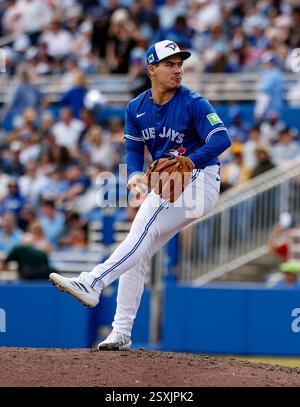 Toronto Blue Jays pitcher Eric Lauer (56) throws during first inning ...