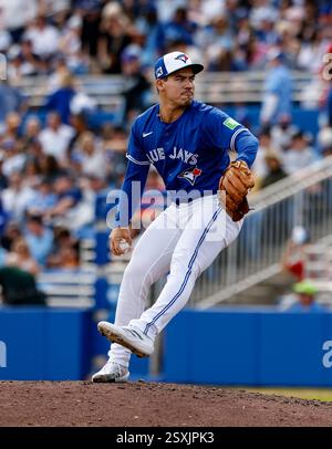 Toronto Blue Jays pitcher Eric Lauer throws a pitch against the Los ...