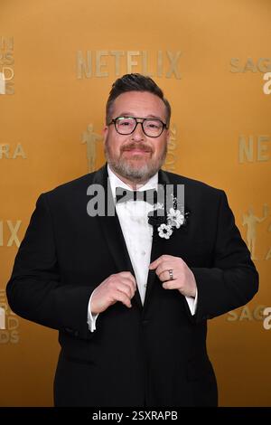 Michael Cyril Creighton attends the 31st Annual Screen Actors Guild ...