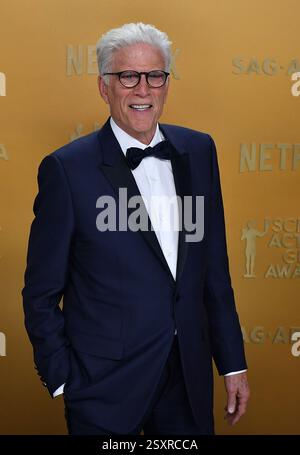 Ted Danson attends the 31st Annual Screen Actors Guild Awards at Shrine ...