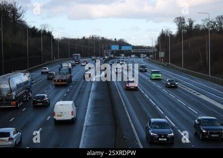 M25 Smart Motorway Traffic by Langleybury Viewing Towards Junction 20 ...