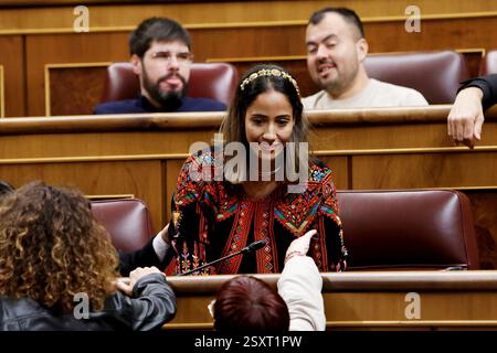 The deputy of Sumar Tesh Sidi during the reception of Saharawi children ...