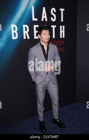 Ny. 25th Feb, 2025. Simu Liu, Finn Cole, Woody Harrelson at arrivals ...