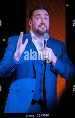 Jason Manford stand-up comedian, writer, actor, radio and television ...