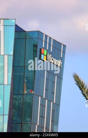HAIFA, ISRAEL - NOVEMBER 1, 2022: Microsoft tech company research and ...