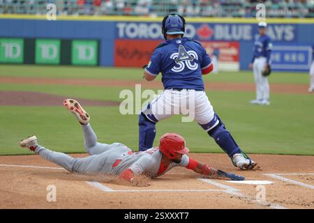 St. Louis Cardinals outfielder Victor Scott II (11) is late with the ...