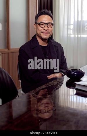 Li Tsz-chun bei einm exklusiven Photoshooting in seinem Studio. Hongkong, 11.02.2024 *** Li Tsz ...