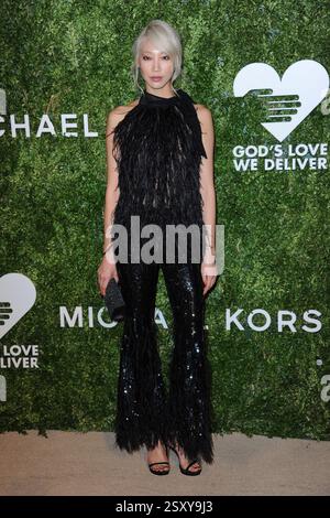 Soo Joo Park attending the God's Love We Deliver Golden Heart Awards on ...