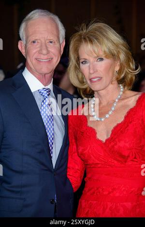(L-R) Sully Sullenberger and Lorrie Sullenberger attend the 2016 Museum ...