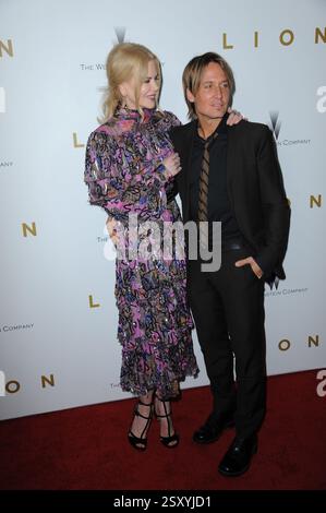 Nicole Kidman and Keith Urban attending the The Upside Premiere at the ...