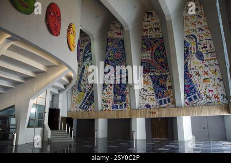 Gallery of Tagore Hall Ahmedabad India Asia Stock Photo - Alamy