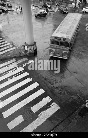 Zebra crossing at mumbai maharashtra India Stock Photo - Alamy