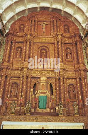Alter rachol seminary church, goa, india, asia Stock Photo - Alamy