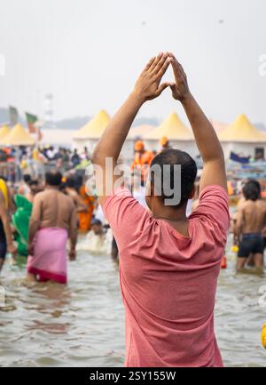 devotees sacred mantra meditation after sacred bath at triveni sangam ...