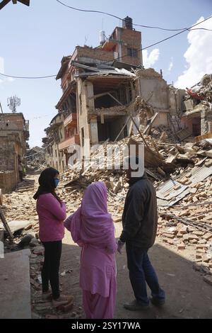 Residential building collapsed, earthquake, nepal, asia Stock Photo - Alamy