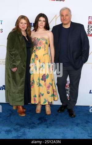 LOS ANGELES - FEB 22: Katherine Mallen Kupferer, Tara Mallen, Keith ...