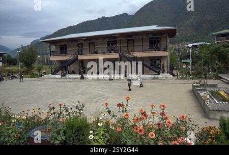School building, Bhutan, Asia Stock Photo - Alamy