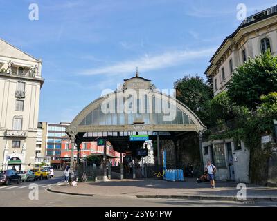 Italy. Como. railway station Stock Photo - Alamy