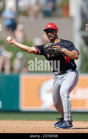 Minnesota Twins Mickey Gasper (11) at bat during an MLB Spring Training ...