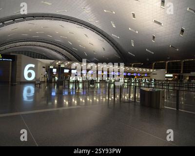 Check-In Schalter, Airport, Flughafen, Doha, Qatar, 2025, Manfred ...