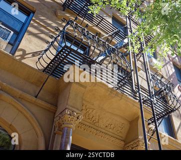 Fire in a residential five-story building. Firefighters in the basket ...