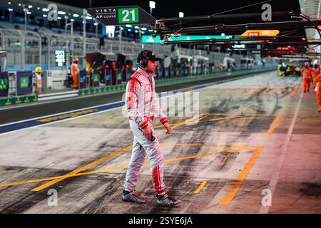 MANN Simon (usa), Vista AF Corse, Ferrari 296 GT3 #21, LM GT3, portrait ...