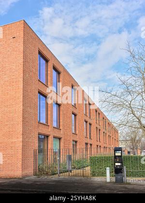 Newnham College, University of Cambridge, England Stock Photo - Alamy