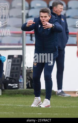 St Johnstone manager Simo Valakari during the Scottish Gas Men's ...