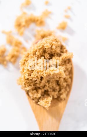 Light brown sugar Stock Photo - Alamy