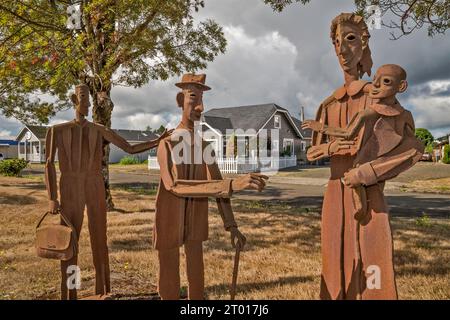 Steel statues by Hans Nelson in Raymond, Washington state, USA Stock ...