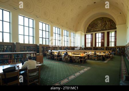 The Harlan Hatcher Graduate Library reference room at the University of ...