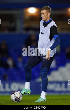 Birmingham City's Jay Stansfield warms up before the Sky Bet ...