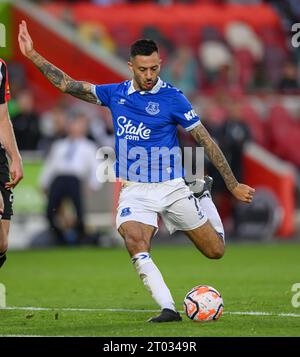 London, UK. 23rd Sep, 2023. Sponsor head of Vitality, Courtney Mangone ...