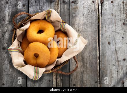 Pandequeso traditional colombian food - baked with flour and cheese ...