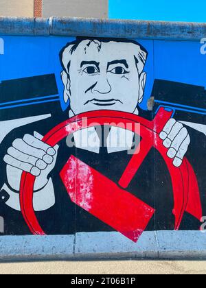 Mikhail Gorbachev at the Berlin Wall Art On the East Side Gallery ...