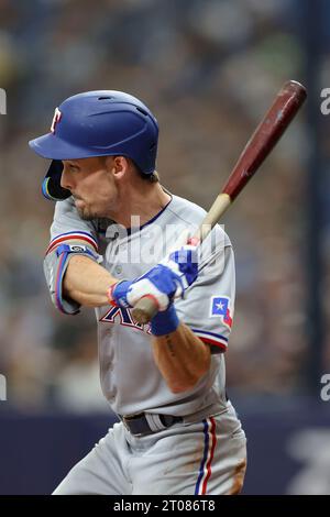 Texas Rangers' Evan Carter (32) celebrates his two-run home run with ...