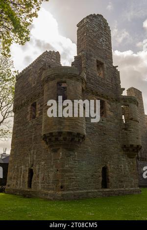 Bishop's Palace, castle ruin, Kirkwall, Scotland, vertical shot Stock ...