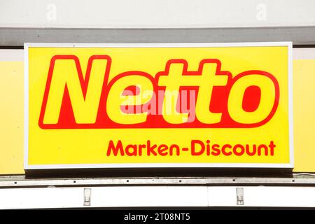 Netto Marken Discount logo, Germany, Europe Stock Photo - Alamy