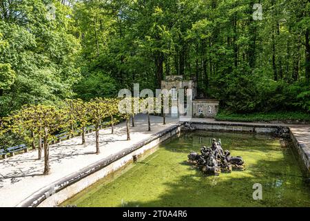 Fountain in the Low Grotto pond in the park of Historical Hermitage ...