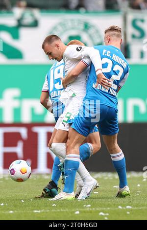 07 October 2023, Bavaria, Fürth: Soccer: 2. Bundesliga, SpVgg Greuther ...