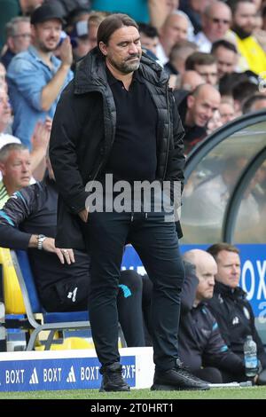 A dejected Daniel Farke manager of Leeds United during the Premier ...